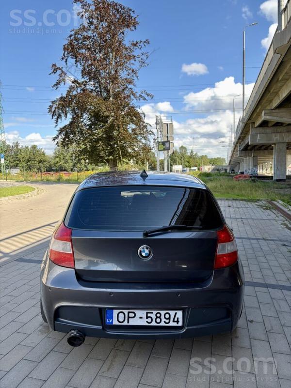 Grey BMW 120 2006 in Riga, with an engine capacity of 2.00 L and mileage of 278 thousand km for 3100 €, photo 5 on AUTOMOTO.COM.LV