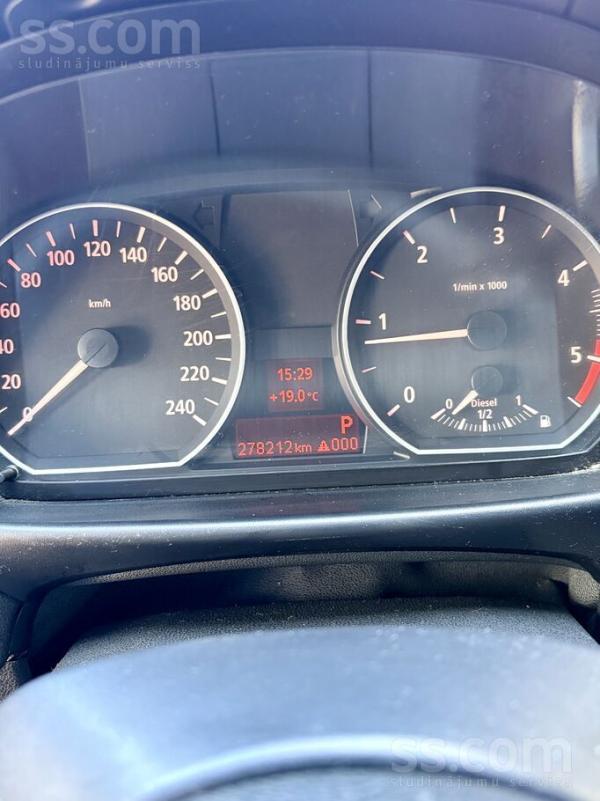 Grey BMW 120 2006 in Riga, with an engine capacity of 2.00 L and mileage of 278 thousand km for 3100 €, photo 9 on AUTOMOTO.COM.LV