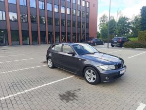 Pelēks BMW 120 2006 Viļņa, ar dzinēja tilpumu 2.00 L un nobraukumu 350 tūkst. km par 2600 €, foto 7 vietnē AUTOMOTO.COM.LV