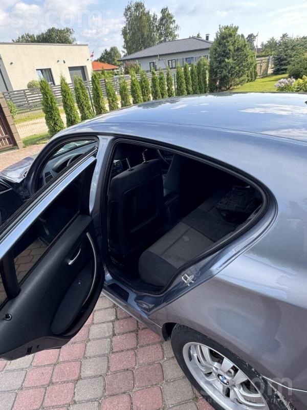 Grey BMW 120 2006 in Riga, with an engine capacity of 2.00 L and mileage of 304 thousand km for 3250 €, photo 8 on AUTOMOTO.COM.LV