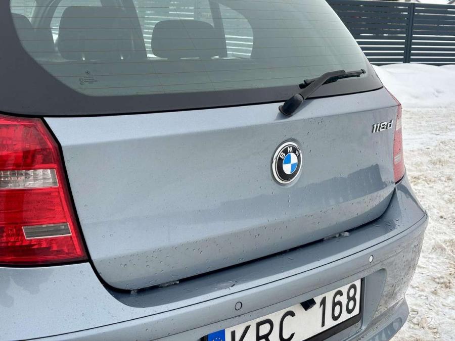 Grey BMW 120 2007 in Vilnius, with an engine capacity of 2.00 L and mileage of 244 thousand km for 2800 €, photo 6 on AUTOMOTO.COM.LV