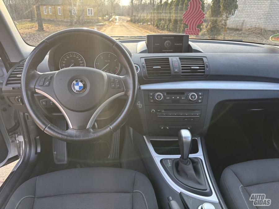 Pelēks BMW 120 2007 Varėna, ar dzinēja tilpumu 2.00 L un nobraukumu 193 tūkst. km par 4900 €, foto 9 vietnē AUTOMOTO.COM.LV
