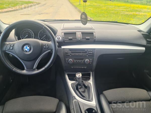 Pelēks BMW 120 2007 Ludza, ar dzinēja tilpumu 2.00 L un nobraukumu 0 tūkst. km par 4950 €, foto 7 vietnē AUTOMOTO.COM.LV