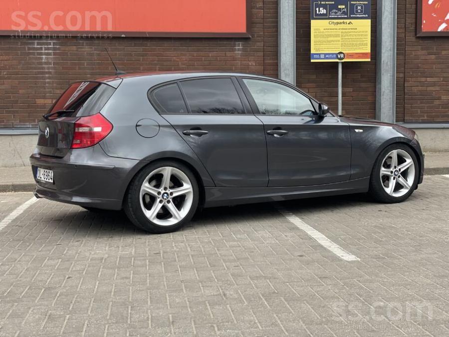 Grey BMW 120 2007 in Riga, with an engine capacity of 2.00 L and mileage of 302 thousand km for 4025 €, photo 7 on AUTOMOTO.COM.LV