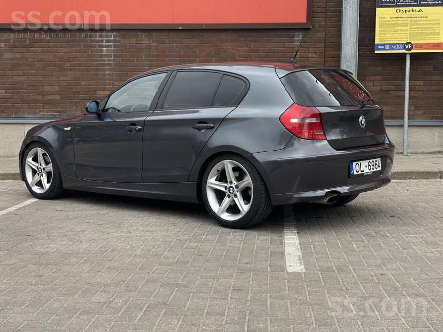Grey BMW 120 2007 in Riga, with an engine capacity of 2.00 L and mileage of 302 thousand km for 4025 €, photo 8 on AUTOMOTO.COM.LV