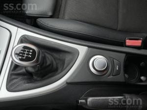 Grey BMW 120 2007 in Riga, with an engine capacity of 2.00 L and mileage of 302 thousand km for 4025 €, photo 24 on AUTOMOTO.COM.LV