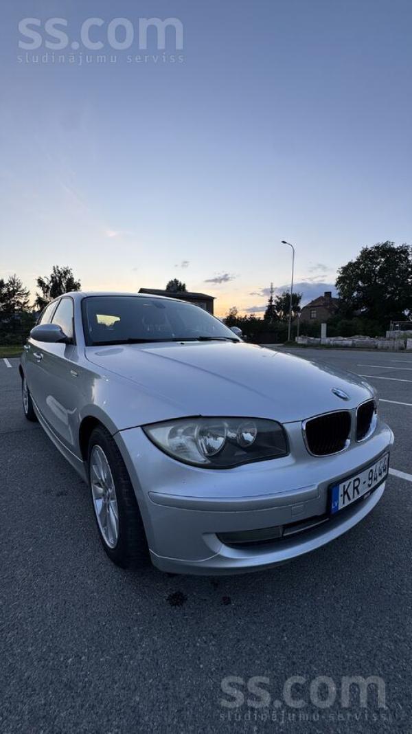 Grey BMW 120 2007 in Riga, with an engine capacity of 2.00 L and mileage of 273 thousand km for 3700 €, photo 8 on AUTOMOTO.COM.LV