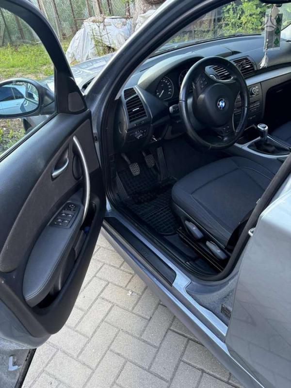 Grey BMW 120 2007 in Rokiskis, with an engine capacity of 2.00 L and mileage of 324 thousand km for 2900 €, photo 5 on AUTOMOTO.COM.LV