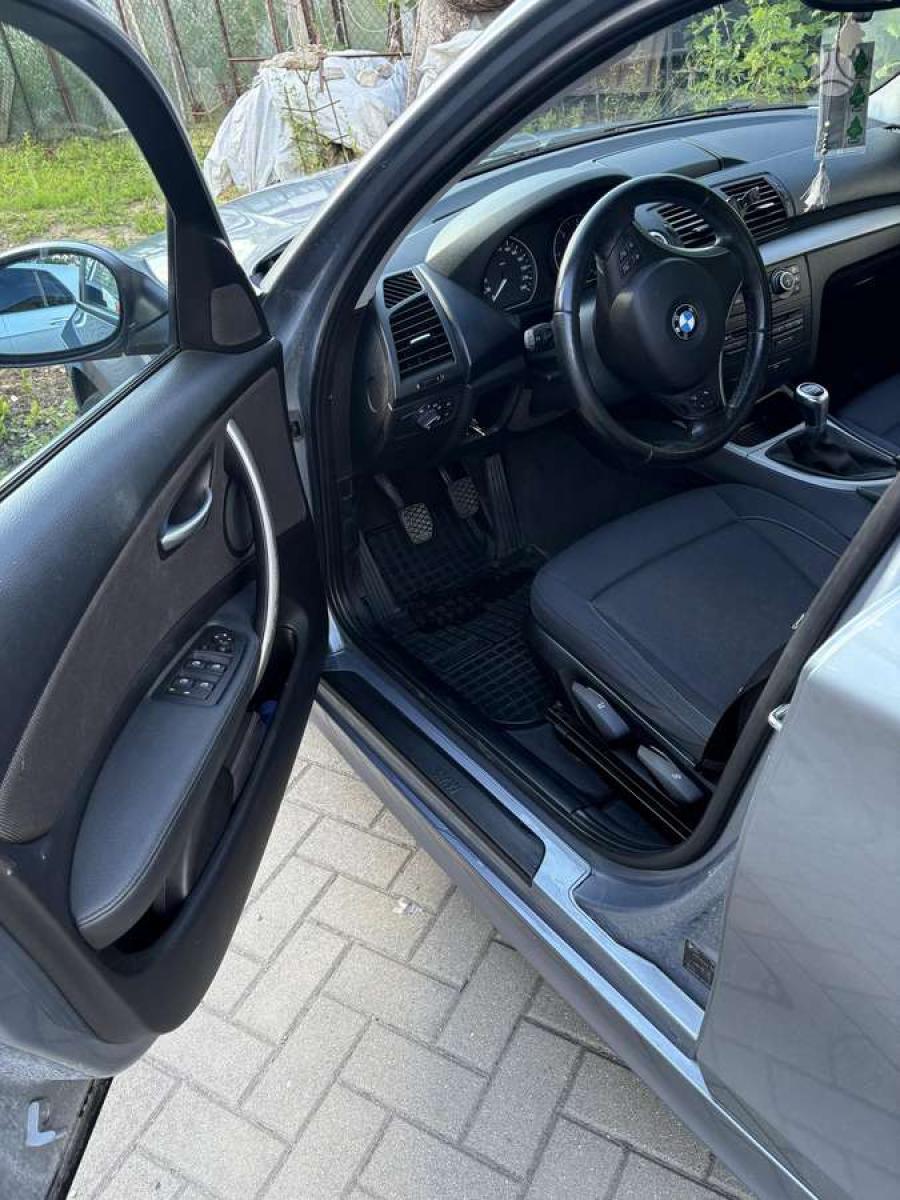 Grey BMW 120 2007 in Rokiskis, with an engine capacity of 2.00 L and mileage of 324 thousand km for 2900 €, photo 6 on AUTOMOTO.COM.LV