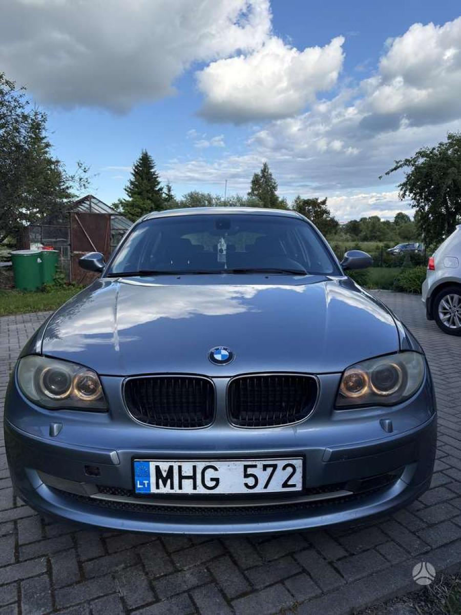 Grey BMW 120 2007 in Rokiskis, with an engine capacity of 2.00 L and mileage of 324 thousand km for 2900 €, photo 10 on AUTOMOTO.COM.LV