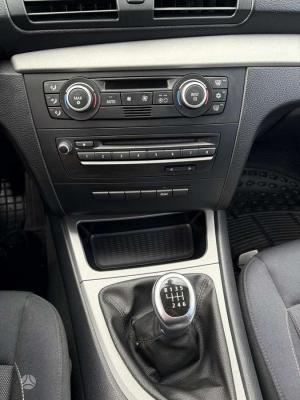 Grey BMW 120 2007 in Rokiskis, with an engine capacity of 2.00 L and mileage of 324 thousand km for 2900 €, photo 11 on AUTOMOTO.COM.LV
