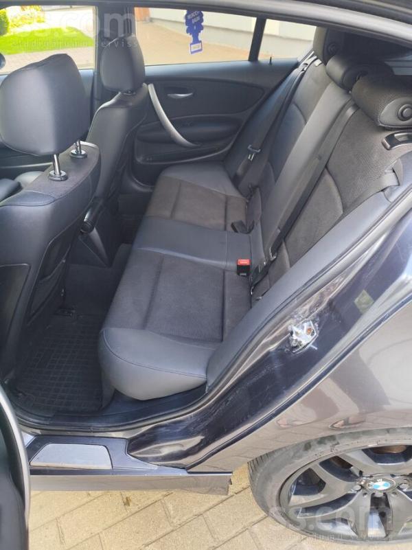 Grey BMW 120 2007 in Bauska, with an engine capacity of 2.00 L and mileage of 388 thousand km for 4300 €, photo 10 on AUTOMOTO.COM.LV