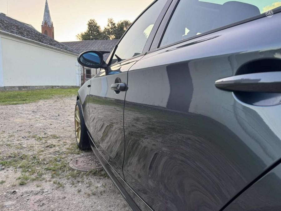 Pelēks BMW 120 2007 Kaišiadorys, ar dzinēja tilpumu 2.00 L un nobraukumu 228 tūkst. km par 3800 €, foto 8 vietnē AUTOMOTO.COM.LV