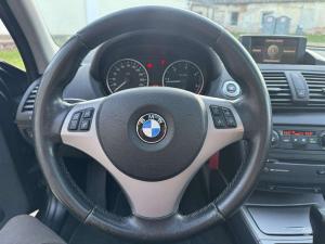 Pelēks BMW 120 2007 Kaišiadorys, ar dzinēja tilpumu 2.00 L un nobraukumu 228 tūkst. km par 3800 €, foto 13 vietnē AUTOMOTO.COM.LV