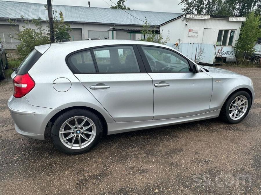 Pelēks BMW 120 2007 Daugavpils, ar dzinēja tilpumu 2.00 L un nobraukumu 199 tūkst. km par 4650 €, foto 5 vietnē AUTOMOTO.COM.LV