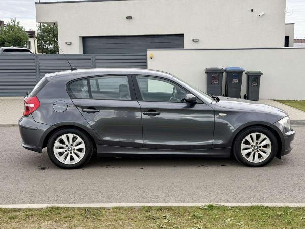 Grey BMW 120 2007 in Vilnius, with an engine capacity of 2.00 L and mileage of 300 thousand km for 3150 €, photo 3 on AUTOMOTO.COM.LV
