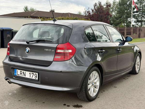 Grey BMW 120 2007 in Vilnius, with an engine capacity of 2.00 L and mileage of 300 thousand km for 3150 €, photo 4 on AUTOMOTO.COM.LV
