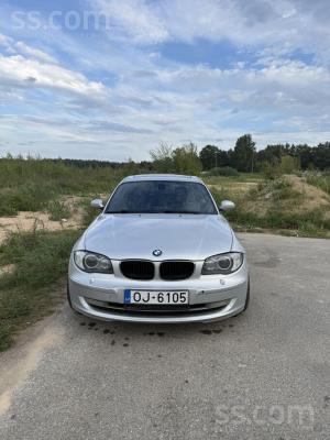 Pelēks BMW 120 2007 Rīga, ar dzinēja tilpumu 2.00 L un nobraukumu 394 tūkst. km par 3113 €, foto  vietnē AUTOMOTO.COM.LV