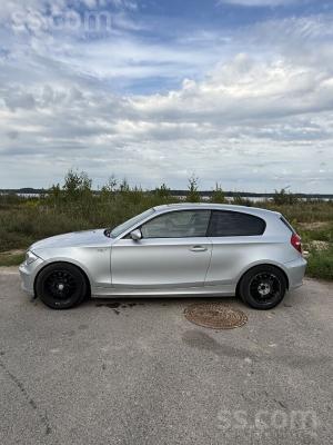 Pelēks BMW 120 2007 Rīga, ar dzinēja tilpumu 2.00 L un nobraukumu 394 tūkst. km par 3113 €, foto 3 vietnē AUTOMOTO.COM.LV