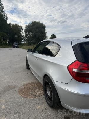 Pelēks BMW 120 2007 Rīga, ar dzinēja tilpumu 2.00 L un nobraukumu 394 tūkst. km par 3113 €, foto 5 vietnē AUTOMOTO.COM.LV