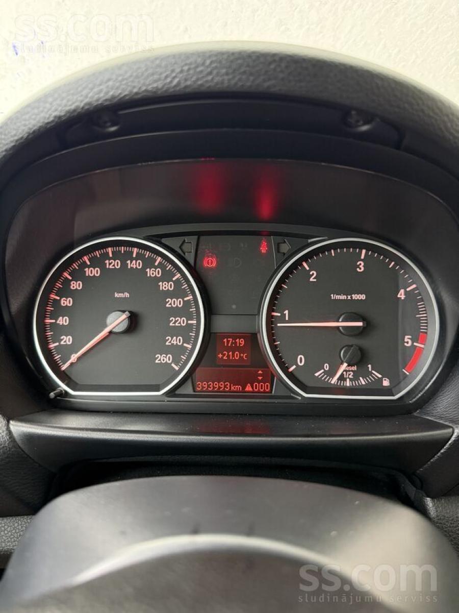 Pelēks BMW 120 2007 Rīga, ar dzinēja tilpumu 2.00 L un nobraukumu 394 tūkst. km par 3113 €, foto 7 vietnē AUTOMOTO.COM.LV