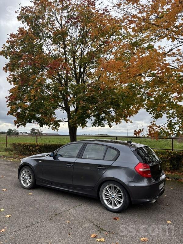 Pelēks BMW 120 2007 Saldus, ar dzinēja tilpumu 2.00 L un nobraukumu 304 tūkst. km par 4500 €, foto 5 vietnē AUTOMOTO.COM.LV