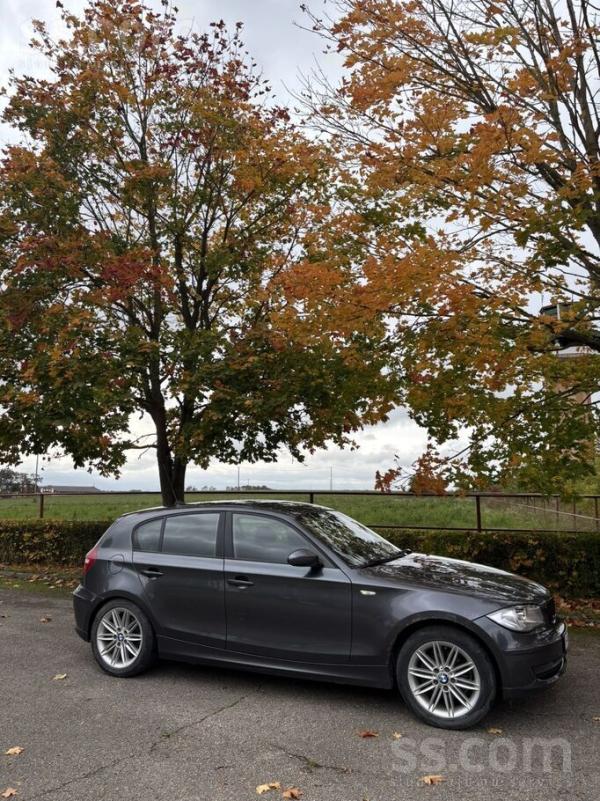 Pelēks BMW 120 2007 Saldus, ar dzinēja tilpumu 2.00 L un nobraukumu 304 tūkst. km par 4500 €, foto 11 vietnē AUTOMOTO.COM.LV