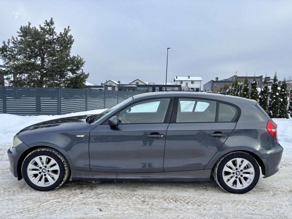Grey BMW 120 2008 in Vilnius, with an engine capacity of 2.00 L and mileage of 250 thousand km for 2900 €, photo 2 on AUTOMOTO.COM.LV