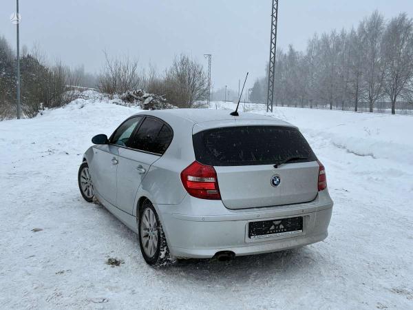 Grey BMW 120 2008 in Radviliskis, with an engine capacity of 0.00 L and mileage of 350 thousand km for 3750 €, photo 10 on AUTOMOTO.COM.LV