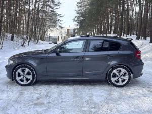 Grey BMW 120 2008 in Vilnius, with an engine capacity of 2.00 L and mileage of 360 thousand km for 3999 €, photo 8 on AUTOMOTO.COM.LV