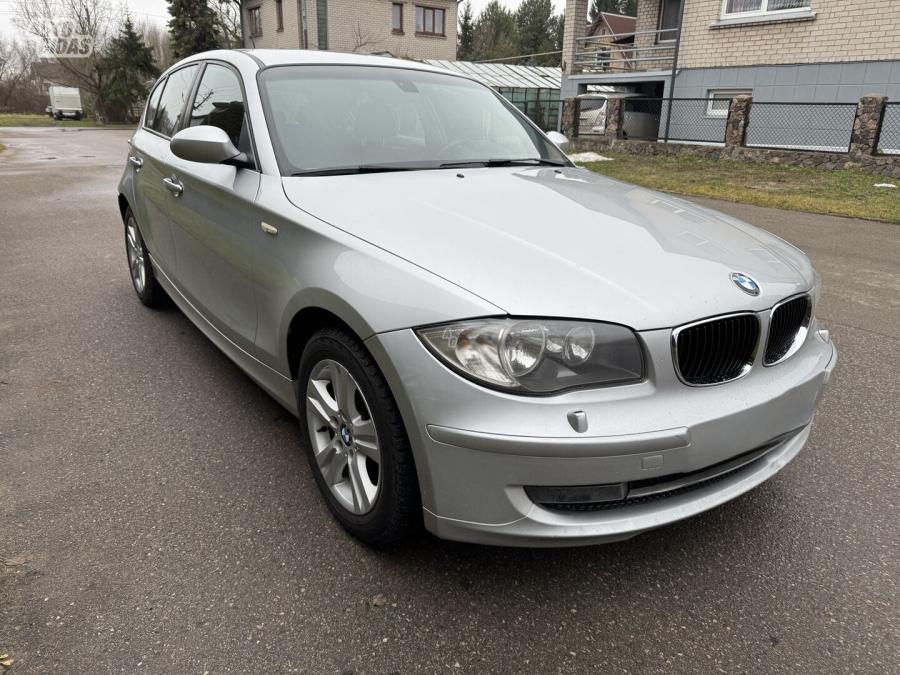 Grey BMW 120 2008 in Kaunas, with an engine capacity of 2.00 L and mileage of 120 thousand km for 3100 €, photo 2 on AUTOMOTO.COM.LV