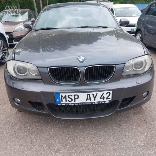 Grey BMW 120 2008 in Kaunas, with an engine capacity of 2.00 L and mileage of 246 thousand km for 4950 €, photo 3 on AUTOMOTO.COM.LV