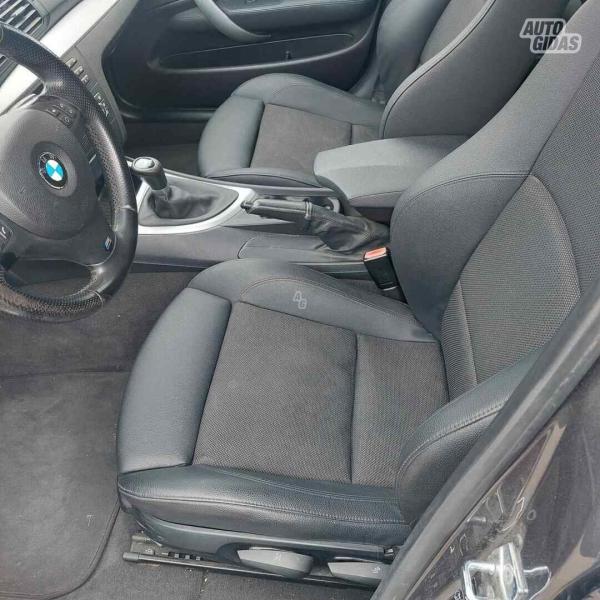 Grey BMW 120 2008 in Kaunas, with an engine capacity of 2.00 L and mileage of 246 thousand km for 4950 €, photo 10 on AUTOMOTO.COM.LV