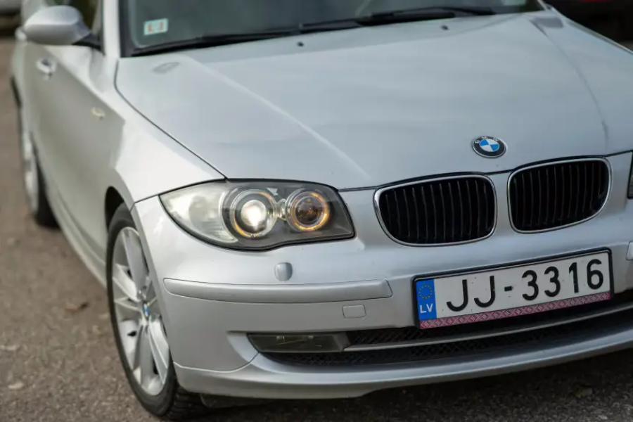 Pelēks BMW 120 2008 Liepāja, ar dzinēja tilpumu 2.00 L un nobraukumu 308 tūkst. km par 4850 €, foto 7 vietnē AUTOMOTO.COM.LV