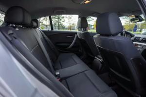 Pelēks BMW 120 2008 Liepāja, ar dzinēja tilpumu 2.00 L un nobraukumu 308 tūkst. km par 4850 €, foto 13 vietnē AUTOMOTO.COM.LV