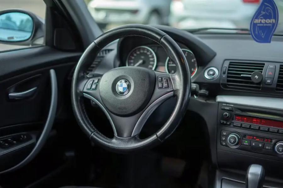 Pelēks BMW 120 2008 Liepāja, ar dzinēja tilpumu 2.00 L un nobraukumu 308 tūkst. km par 4850 €, foto 15 vietnē AUTOMOTO.COM.LV