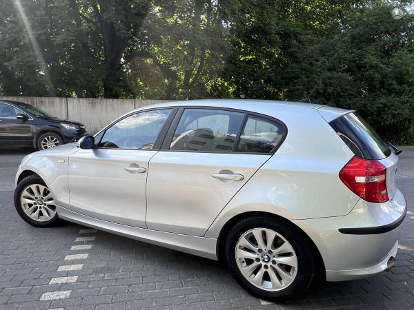 Grey BMW 120 2008 in Vilnius, with an engine capacity of 2.00 L and mileage of 250 thousand km for 2450 €, photo 2 on AUTOMOTO.COM.LV