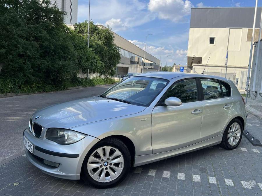Pelēks BMW 120 2008 Viļņa, ar dzinēja tilpumu 2.00 L un nobraukumu 250 tūkst. km par 2450 €, foto 13 vietnē AUTOMOTO.COM.LV