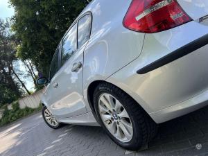 Pelēks BMW 120 2008 Viļņa, ar dzinēja tilpumu 2.00 L un nobraukumu 250 tūkst. km par 2450 €, foto 19 vietnē AUTOMOTO.COM.LV