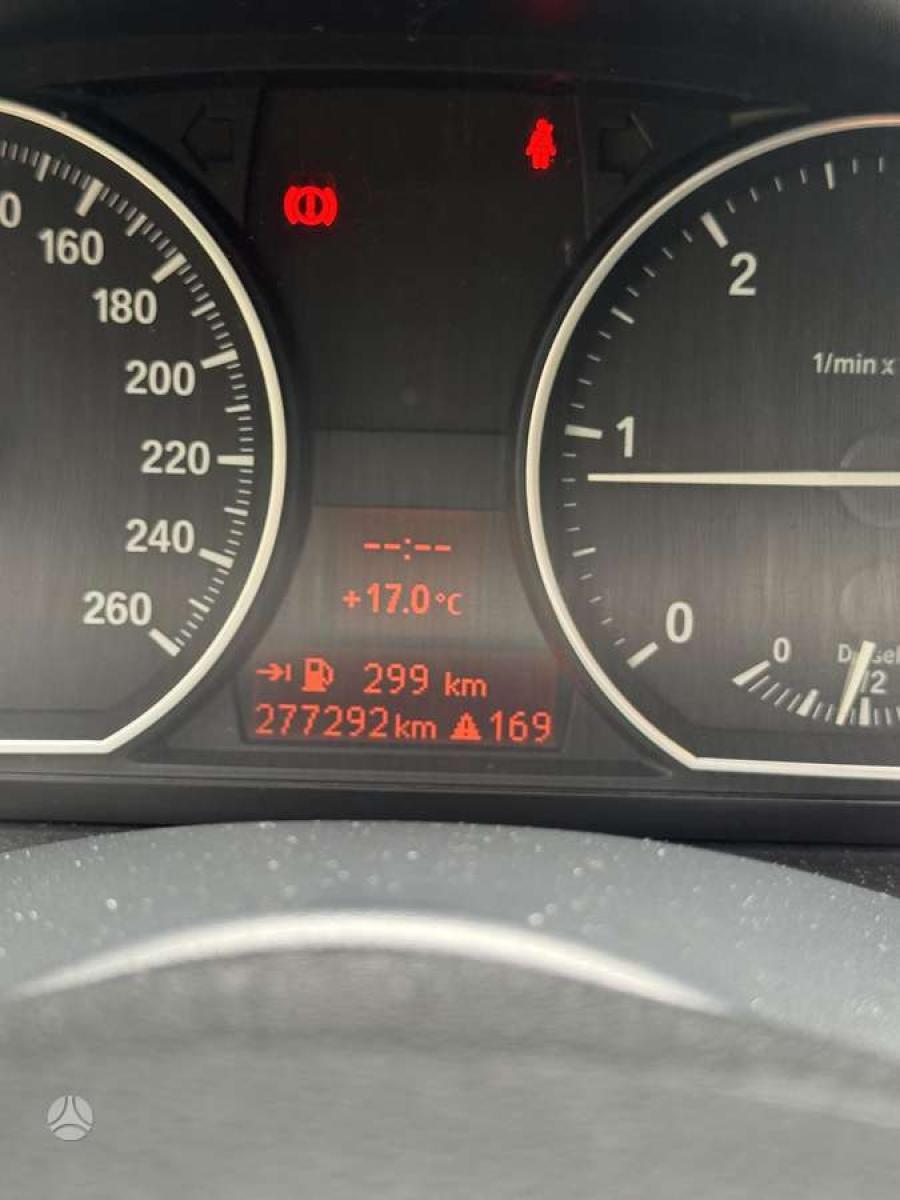 Pelēks BMW 120 2008 Kauņa, ar dzinēja tilpumu 2.00 L un nobraukumu 278 tūkst. km par 4500 €, foto 16 vietnē AUTOMOTO.COM.LV