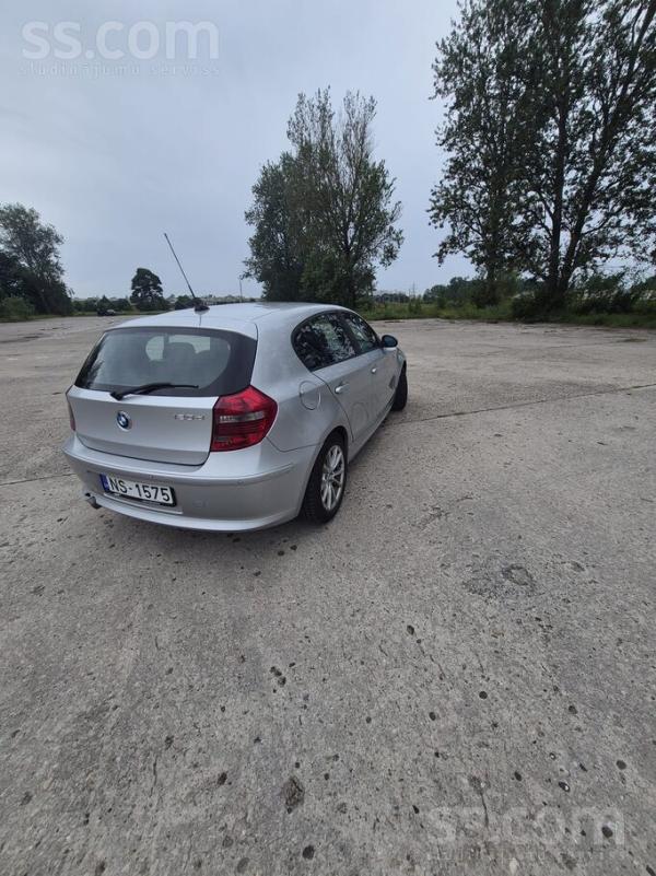 Pelēks BMW 120 2008 Liepāja, ar dzinēja tilpumu 2.00 L un nobraukumu 325 tūkst. km par 5000 €, foto 3 vietnē AUTOMOTO.COM.LV
