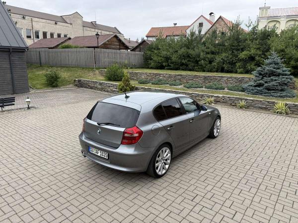 Grey BMW 120 2008 in Kedainiai, with an engine capacity of 2.00 L and mileage of 285 thousand km for 3700 €, photo 10 on AUTOMOTO.COM.LV