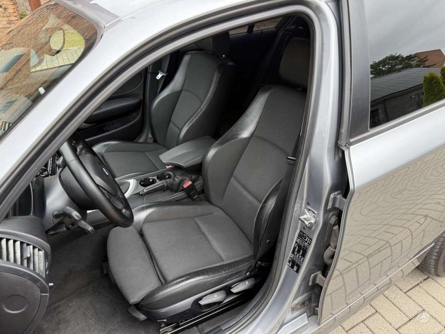Pelēks BMW 120 2008 Kėdainiai, ar dzinēja tilpumu 2.00 L un nobraukumu 285 tūkst. km par 3700 €, foto 14 vietnē AUTOMOTO.COM.LV
