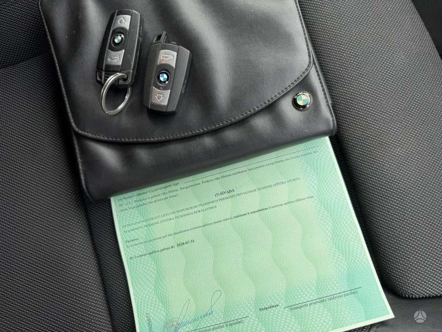Pelēks BMW 120 2008 Kėdainiai, ar dzinēja tilpumu 2.00 L un nobraukumu 285 tūkst. km par 3700 €, foto 24 vietnē AUTOMOTO.COM.LV