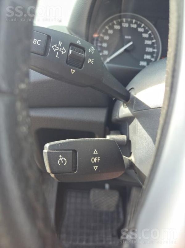 Grey BMW 120 2008 in Dobele, with an engine capacity of 2.00 L and mileage of 325 thousand km for 4250 €, photo 9 on AUTOMOTO.COM.LV