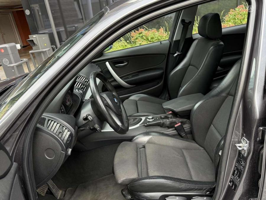 Pelēks BMW 120 2008 Viļņa, ar dzinēja tilpumu 2.00 L un nobraukumu 280 tūkst. km par 3300 €, foto 6 vietnē AUTOMOTO.COM.LV
