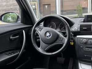 Pelēks BMW 120 2008 Viļņa, ar dzinēja tilpumu 2.00 L un nobraukumu 280 tūkst. km par 3300 €, foto 10 vietnē AUTOMOTO.COM.LV