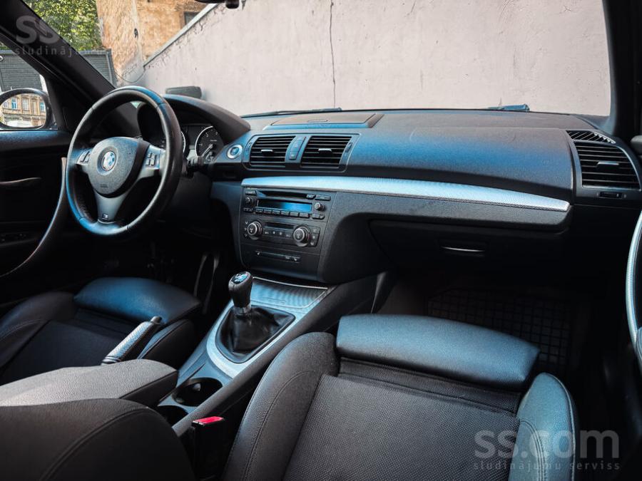Pelēks BMW 120 2008 Rīga, ar dzinēja tilpumu 2.00 L un nobraukumu 288 tūkst. km par 3490 €, foto 10 vietnē AUTOMOTO.COM.LV