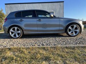 Pelēks BMW 120 2009 Alīta, ar dzinēja tilpumu 2.00 L un nobraukumu 234 tūkst. km par 3800 €, foto 15 vietnē AUTOMOTO.COM.LV