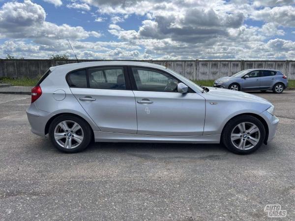 Pelēks BMW 120 2009 Šauļi, ar dzinēja tilpumu 2.00 L un nobraukumu 141 tūkst. km par 1650 €, foto 6 vietnē AUTOMOTO.COM.LV